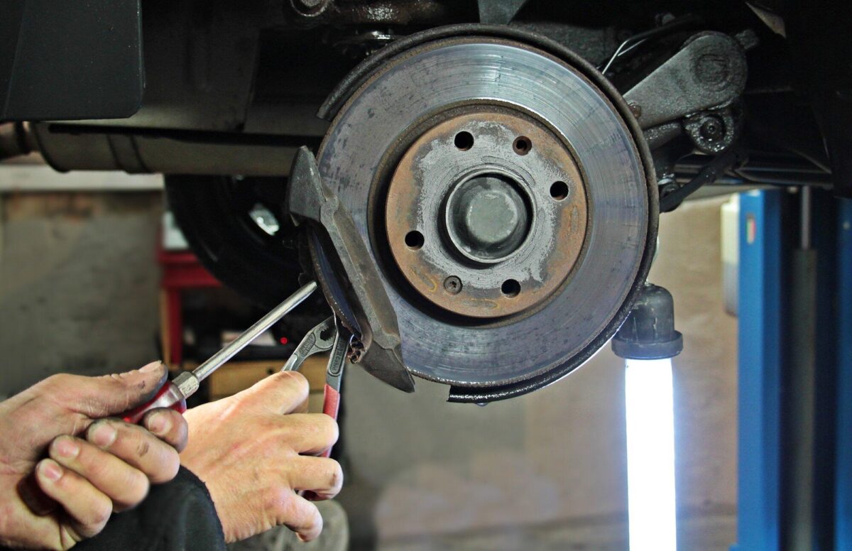 Stop Unsafe Driving in Its Tracks With Effective Brake Repair Near Me